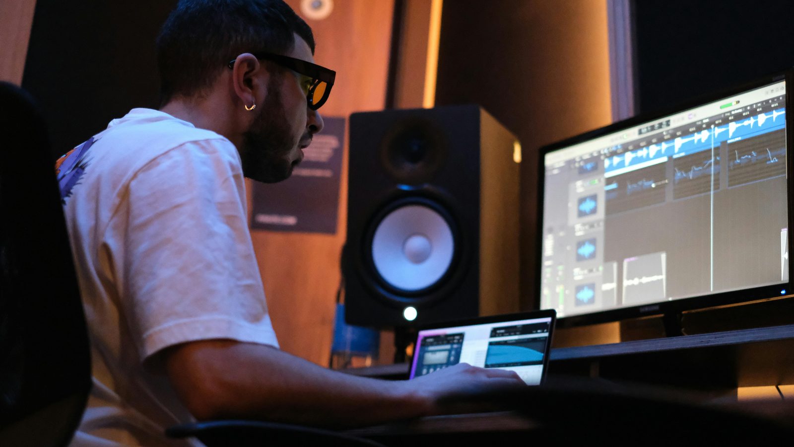 How to make the perfect risers for your music productions - RouteNote ...