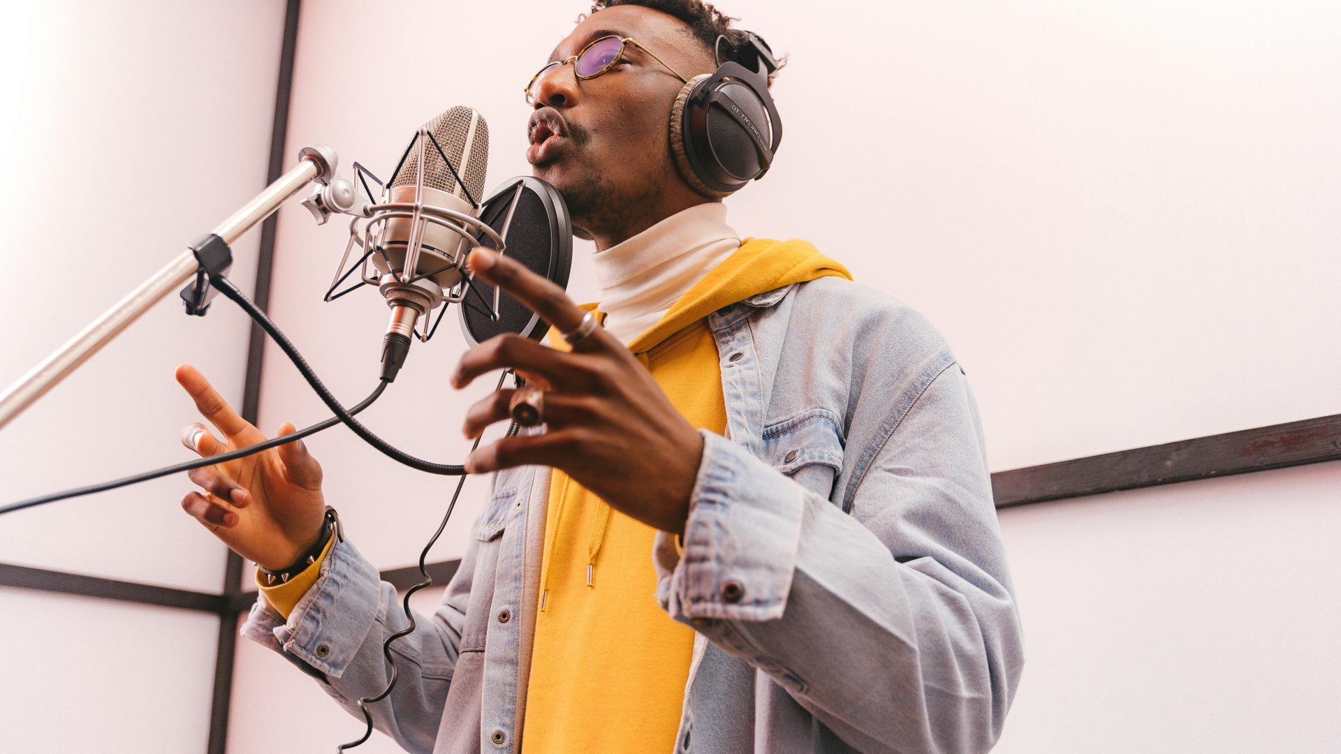 How to quickly make an 808 bass in FL Studio - RouteNote Create Blog